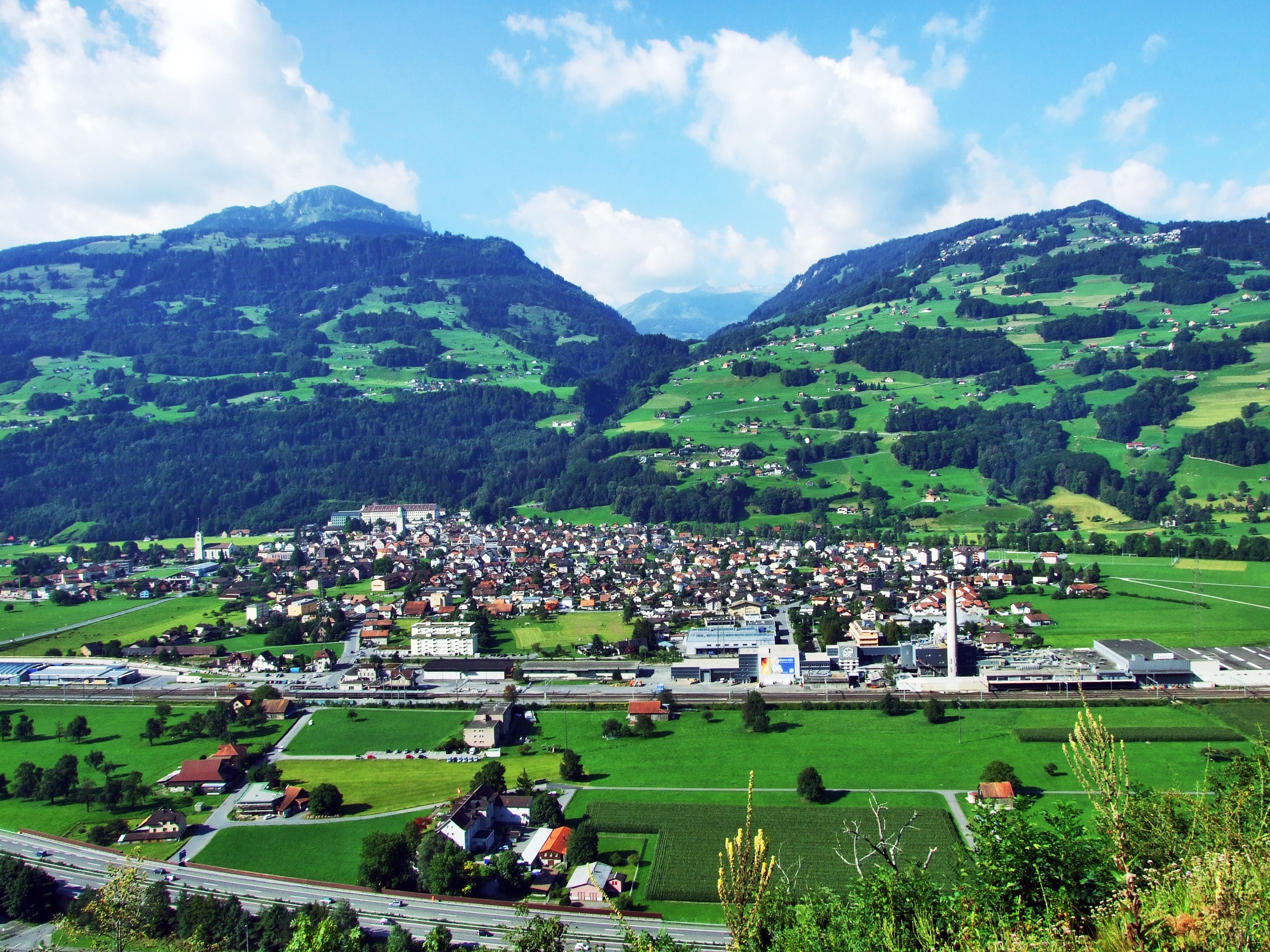 Günstige Hotels in Flums – checkfelix